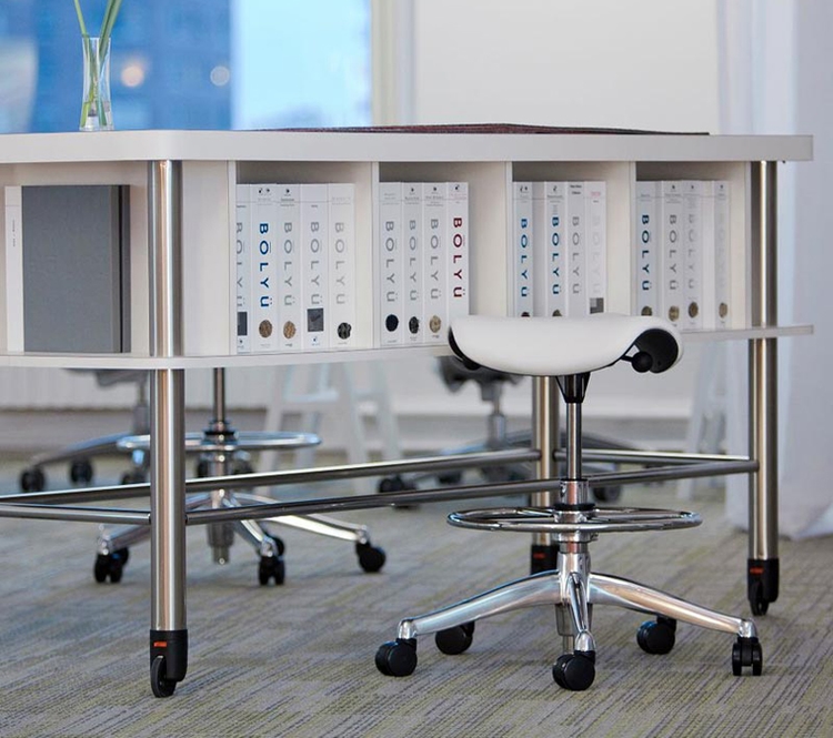 Humanscale Freedom Saddle Stool | UPLIFT Desk